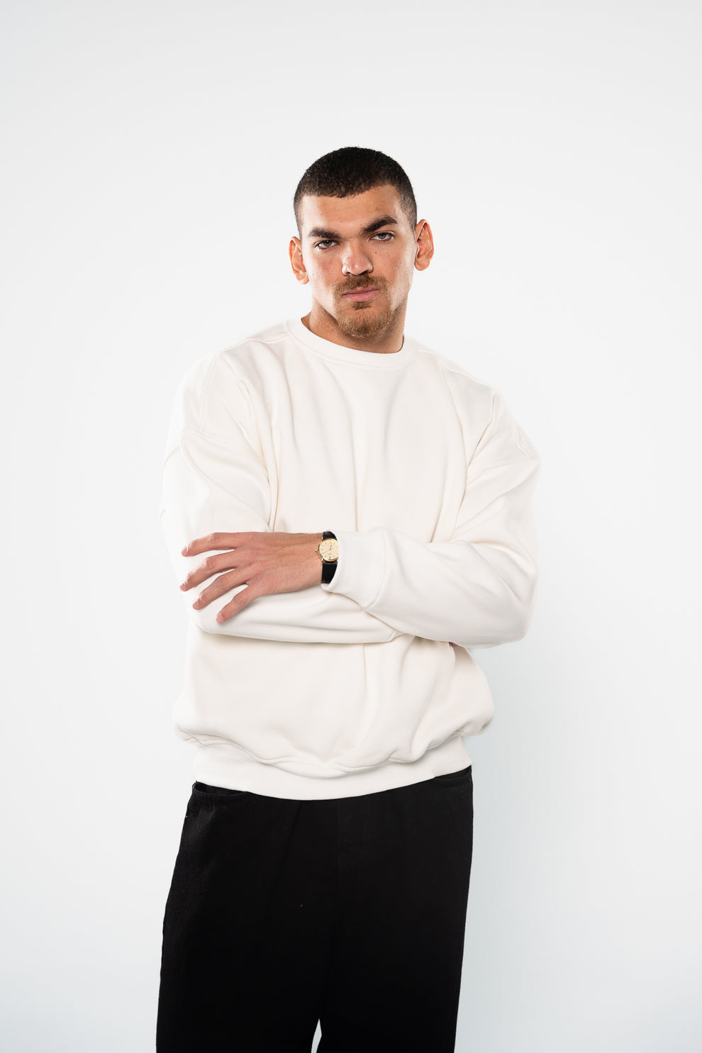 Ice White Crew-Neck – Basic Stitches
